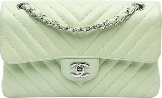 Chanel Pre-owned Petit Sac Besace Classique Chevron en Cuir dAgneau &agrave; Double Rabat - Femme - Pre-owned - Vert - Taille: ONE Size
