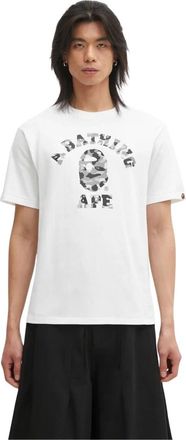 A Bathing Ape A Bathing Ape, Homme, Tops, Blanc, Taille: XL T-shirt &agrave; logo universitaire 1er Camo