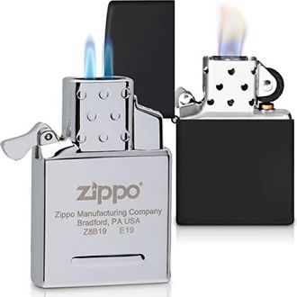 Zippo Sturmfeuerzeug - Black Matte Finish - im Geschenk-Set mit Zweiflammigem Butan-Einsatz - Nachf&uuml;llbar - Wiederverwendbar - Windfestes Design - Made in U