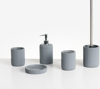 Beliani Badaccessoires Set 5-teilig Kunstharz hellgrau Rillenoptik Bad-Zubeh&ouml;r Camana