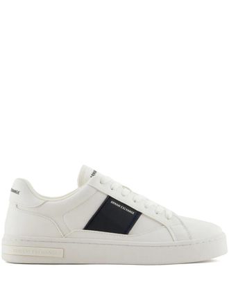 A|X Armani Exchange baskets à logo - Blanc