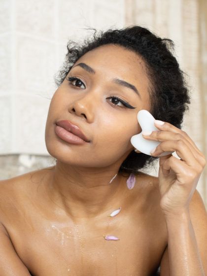 Tout ce qu’il faut savoir sur le gua sha