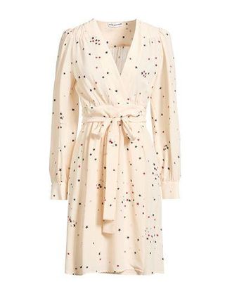 Attic and Barn ROBES - Robes courtes sur YOOX.COM