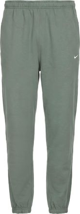 Nike HOSEN & R&Ouml;CKE - Hosen auf YOOX.COM