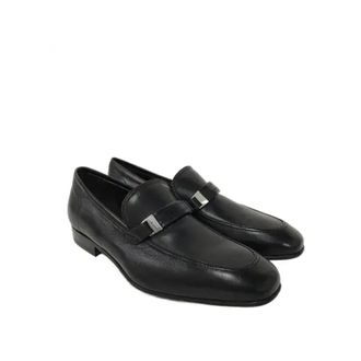 Ferragamo Mocassins Dor&eacute;s - Femme - Chaussures - Noir - Taille: 36 EU