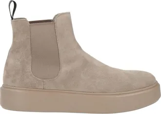 Frau SCHUHE - Stiefeletten auf YOOX.COM