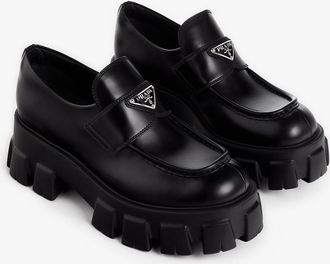 Prada Mocassins compens&eacute;s en cuir