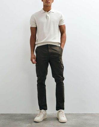 Brave Soul Cargo-Chino aus Baumwoll-Twill in Khaki-Gr&uuml;n