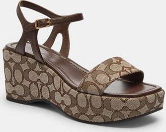 Coach Gale Sandale aus Signature-Jacquard mit Keilabsatz