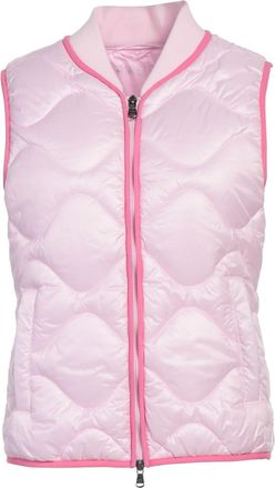 Canadian JOANNE VEST