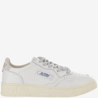Autry Womens Sneakers Medalist Low Leather White Leather-Rubber Trainers Leather/rubber