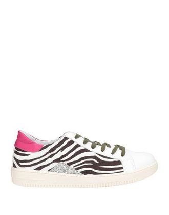 Nila & Nila CHAUSSURES - Sneakers sur YOOX.COM