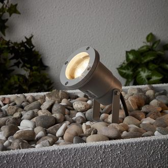Lightbox LED Gartenspieß mit warmweißem Licht - Spritzwassergeschützter Gartenstrahler mit schwenkbarem Kopf - Leuchtmittel inklusive und wechselbar - Metall/G