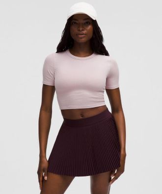 lululemon Hold Tight Crop-T-Shirt mit geradem Saum f&uuml;r Frauen - Gr&ouml;&szlig;e 14 in Mink Berry