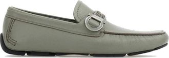 Ferragamo Homme, Chaussures, Gris, Taille: 43 EU Mocassins Calipso en cuir