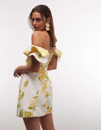 Forever New Robe courte &agrave; fleurs avec &eacute;paules d&eacute;nud&eacute;es et volants - Jaune