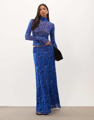 AFRM Sera ensemble 2 pi&egrave;ces jupe longue taille haute en tulle imprim&eacute; serpent cobalt-Bleu