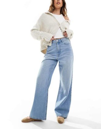 New Look Adalae - Jeans in Hellblau mit weitem Bein