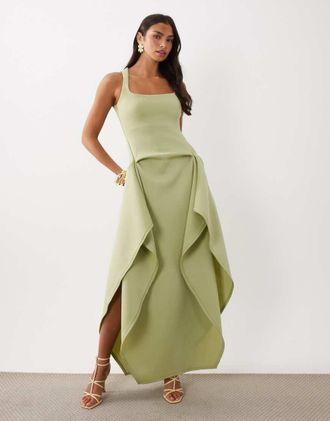 Asos robe longue &agrave; encolure ronde avec c&ocirc;t&eacute;s &eacute;chancr&eacute;s en tissu scuba vert doux