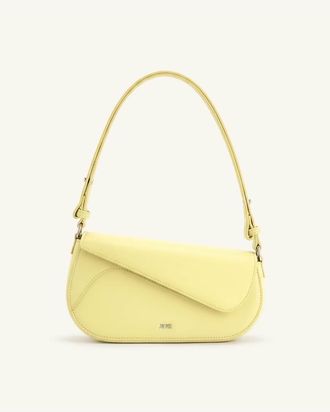 JW PEI Addisyn Schultertasche in Buttergelb