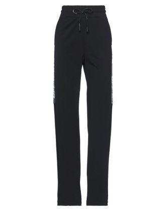 Off-white HOSEN & R&Ouml;CKE - Hosen auf YOOX.COM