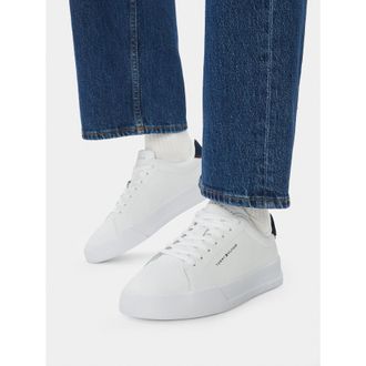 Tommy Hilfiger Sneakers Tommy Hilfiger Th Court Lth Detail Ess FM0FM05367 Wei&szlig;