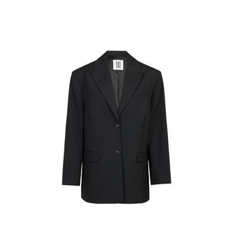 By Malene Birger Blazer