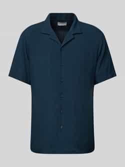 Jake*s Slim Fit Freizeithemd mit kurzem Arm
