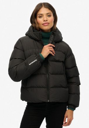 Superdry Steppjacke HOODED SPORTS PUFFER JACKET Kunstfaser, relaxed fit