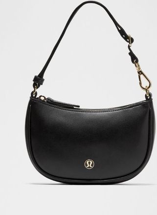 lululemon Mini-sac d&eacute;paule City Essentials en cuir lisse alternatif - Noir/Gold