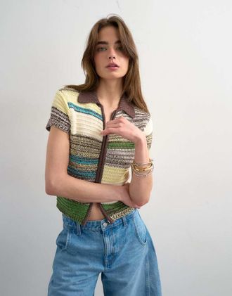 Topshop Poloshirt aus Strick in Gelb mit Streifen und Rei&szlig;verschluss