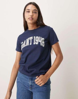 GANT T-Shirt in Blau mit College-Print