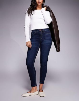 River Island Jean sculptant &agrave; taille mi-haute - Bleu fonc&eacute; d&eacute;lav&eacute;
