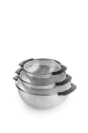 Bra Set mit 3 Abtropfsieben, 18, 22 und 26 cm, aus Edelstahl 18/10, pr&auml;zise Mikroperforationen f&uuml;r einen schnellen Abfluss, erh&ouml;hter Boden, glatte Oberfl&auml;