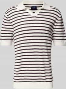 Mc Neal Regular Fit Poloshirt mit V-Ausschnitt