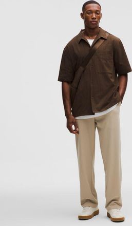 lululemon Daydrift Hose im Classic Fit Normale L&auml;nge f&uuml;r M&auml;nner - Khaki - Gr&ouml;&szlig;e 2XL