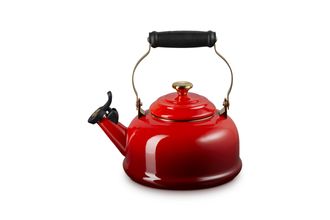 LE CREUSET Le Creuset Pfeifender Teekessel aus Emaille auf Stahl, goldfarben, 1,7 l, Kirschrot