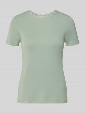 Christian Berg Slim Fit T-Shirt aus Viskose-Mix mit Spitzenbesatz