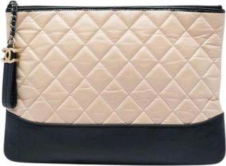Chanel Pre-owned Sac bandouli&egrave;re matelass&eacute; en cuir de veau - Femme - Pre-owned - Beige - Taille: ONE Size