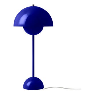 & Tradition Lampe &agrave; poser Flowerpot VP3, Verner Panton, 1969 & Tradition