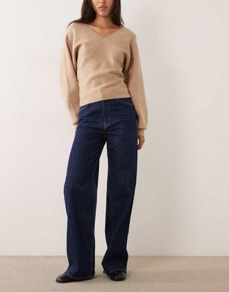 Arket Lupine High-Rise Wide-Leg-Jeans in mittlerem verwaschenem Blau - BLACK-Marineblau