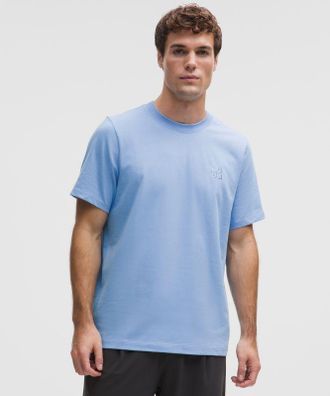 lululemon Schweres Baumwoll-T-Shirt im Classic Fit Stack f&uuml;r M&auml;nner - Gr&ouml;&szlig;e XL in Sinatra Blue