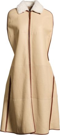 Valentino Garavani JACKEN & M&Auml;NTEL - Capes auf YOOX.COM