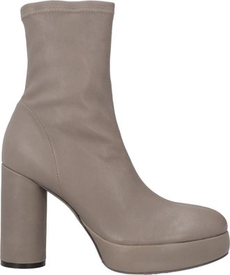 Vic Mati&eacute; SCHUHE - Stiefeletten auf YOOX.COM