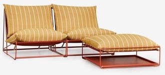 Sklum Amaro 2-teiliges modulares Gartensofa und umwandelbarer Ottoman Honiggelb - Rot Acryl