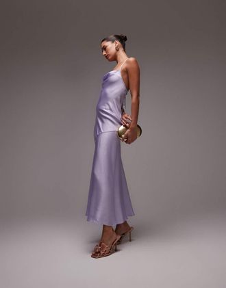 & Other Stories Robe nuisette longue &agrave; bretelles et dos &eacute;chancr&eacute; - Lilas-Violet