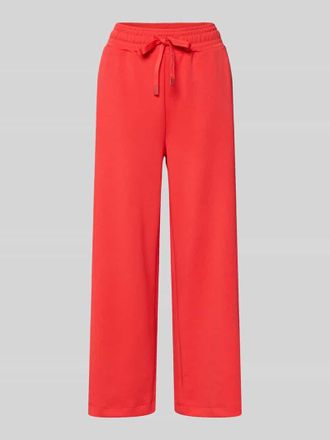 Soyaconcept Wide Fit Sweatpants in verk&uuml;rzter Passform Modell Banu