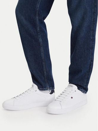 Tommy Hilfiger Sneakers Icon Court FM0FM05946 Wei&szlig;