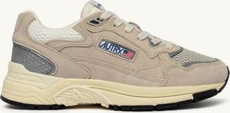 Autry BASKETS HYPERWAY EN MESH ET DAIM SAND ET ARGENT