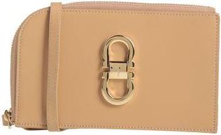 Ferragamo SACS - Sacs Bandouli&egrave;re sur YOOX.COM